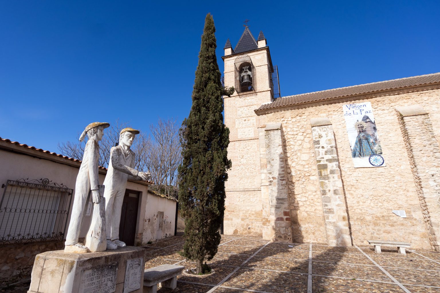 Villarta de San Juan - Hand Rocket Procession and Operación 2000 ...