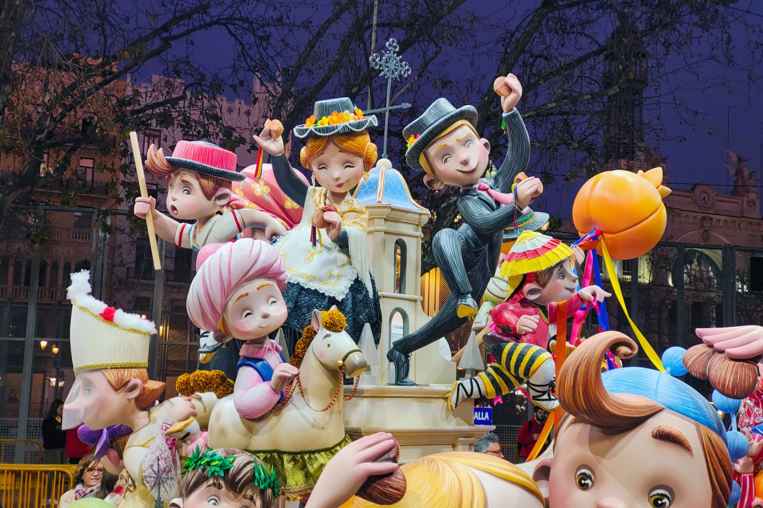 The Fallas Figures of Fallas 2023 - The Winner: Falla Exposició Misser ...