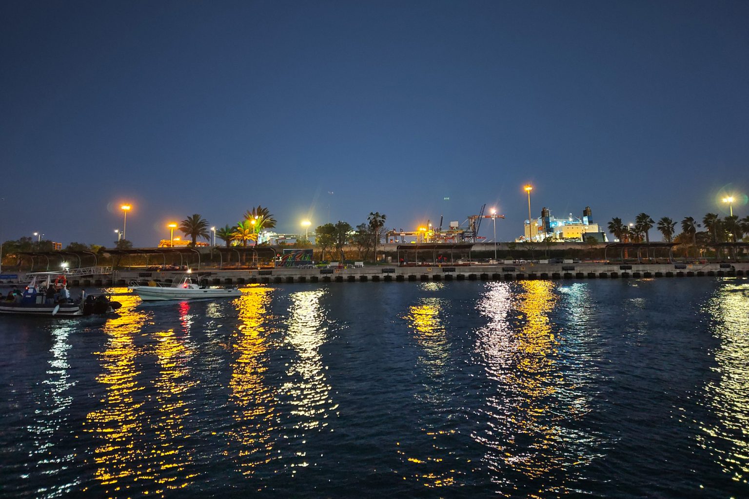 Three April Fireworks in and around Valencia - Fireworks Festivals