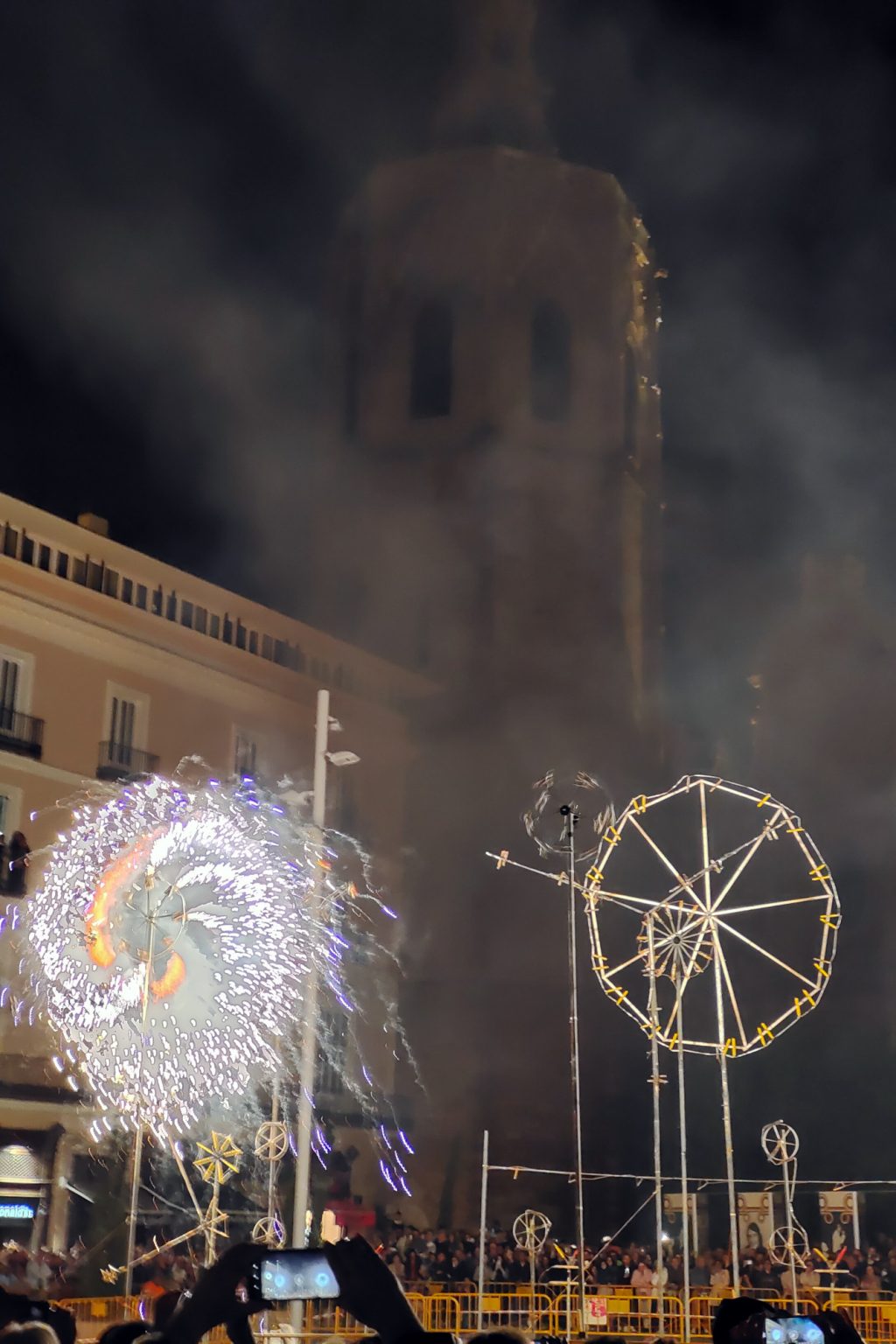 Three April Fireworks in and around Valencia - Fireworks Festivals
